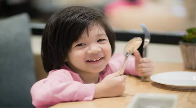 Kapan Si Kecil Diperbolehkan Berpuasa? Kapan Si Kecil Diperbolehkan Berpuasa?