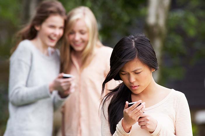 Insecure pada Remaja karena Medsos, Ini Tandanya