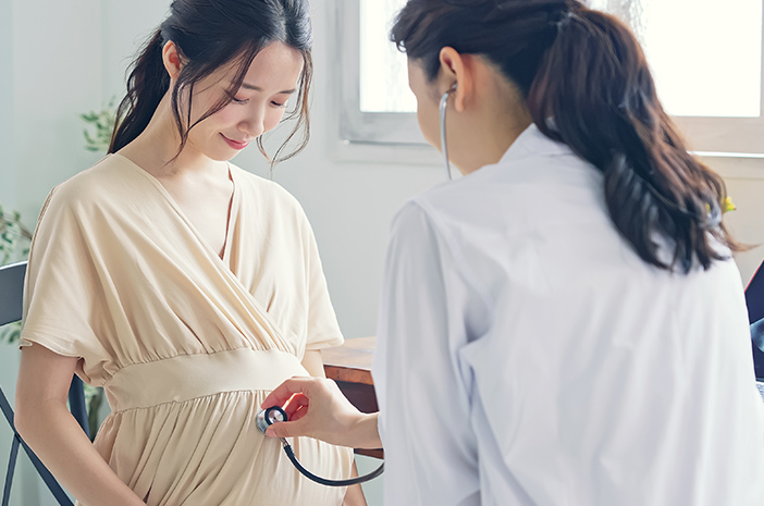 Alami Oligohidramnion, Kapan Bumil Sebaiknya ke Dokter?