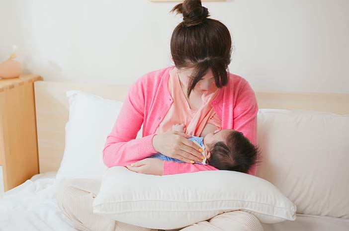 Tips Memberikan ASI pada Bayi yang Lahir Prematur