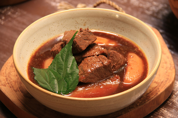 Resep Semur Daging Sapi yang Empuk, Enak dan Sederhana