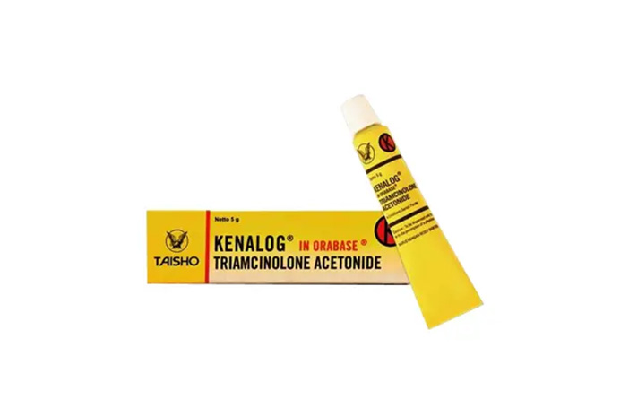 Kenalog - Manfaat, Dosis, Cara Pakai & Perhatian Penggunaan
