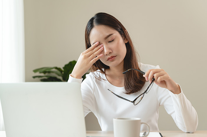 Ini Arti Kedutan Mata Kanan Bawah dari Sisi Medis yang Perlu Diketahui