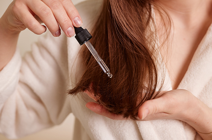 Pilihan Minyak Rambut untuk Rambut Kering