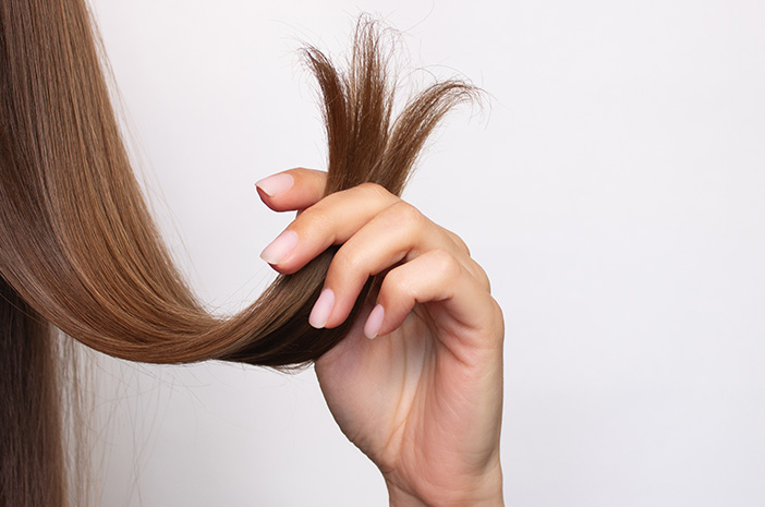 Ini Penyebab Rambut Bercabang dan Cara Mengatasinya