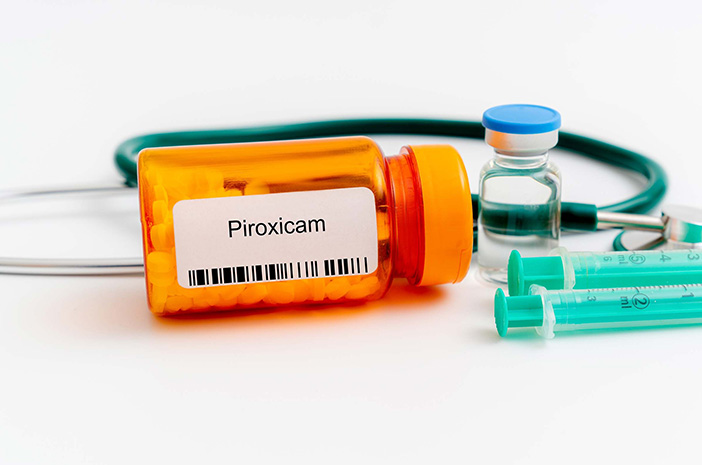 Piroxicam - Manfaat, Dosis, dan Efek Samping | Halodoc