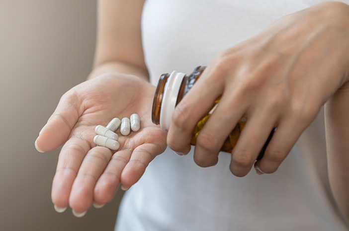 Mexon - Manfaat, Dosis, dan Cara Menggunakan | Halodoc