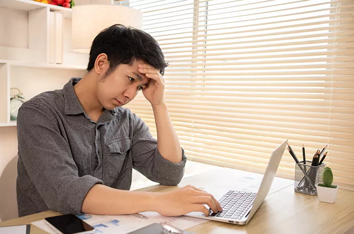 Kenapa Sering Sakit Kepala? Ini Kemungkinan Penyebabnya