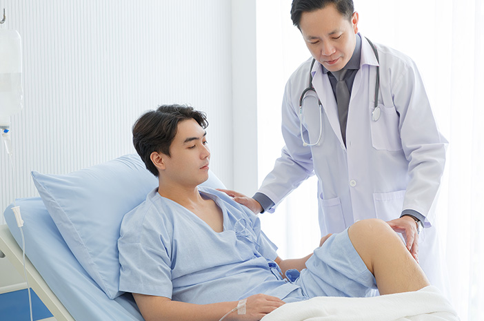 Dokter Spesialis Ortopedi & Traumatologi | Halodoc