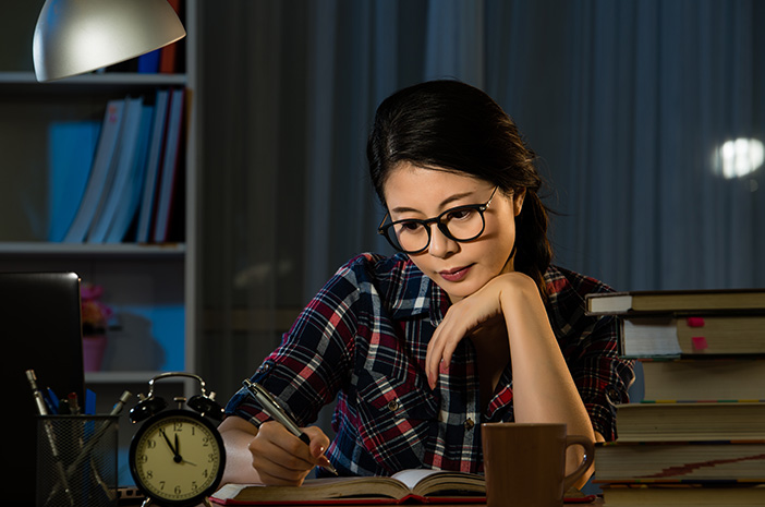 Night Owl: Ciri, Efek, dan Cara Mengatasinya