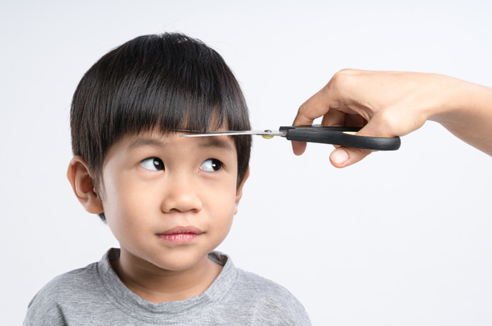 Cara Potong Rambut Anak, Model yang Tepat dan Perawatannya