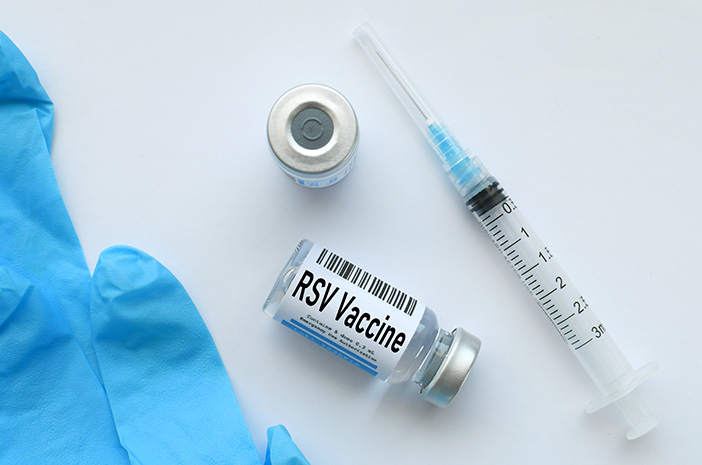 Vaksin RSV - Manfaat, Prosedur, Kapan Harus Melakukan & Efek Samping