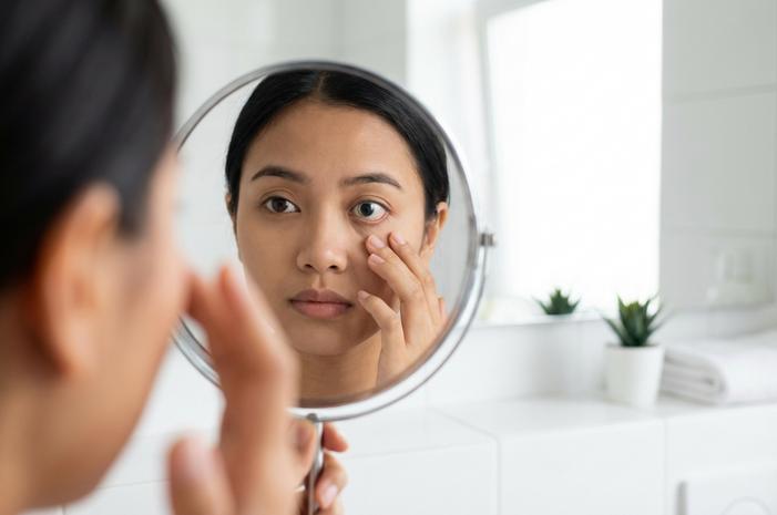 Silau dan Pupil Lebar? Bisa Jadi Midriasis!